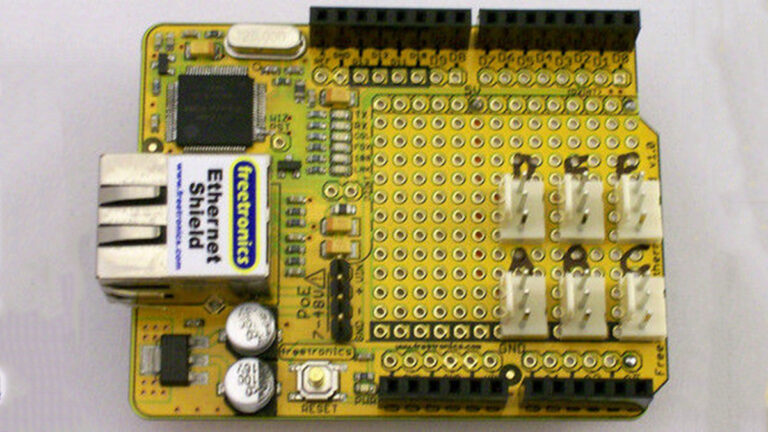 Online Thermometer Using Arduino • Tech Projects